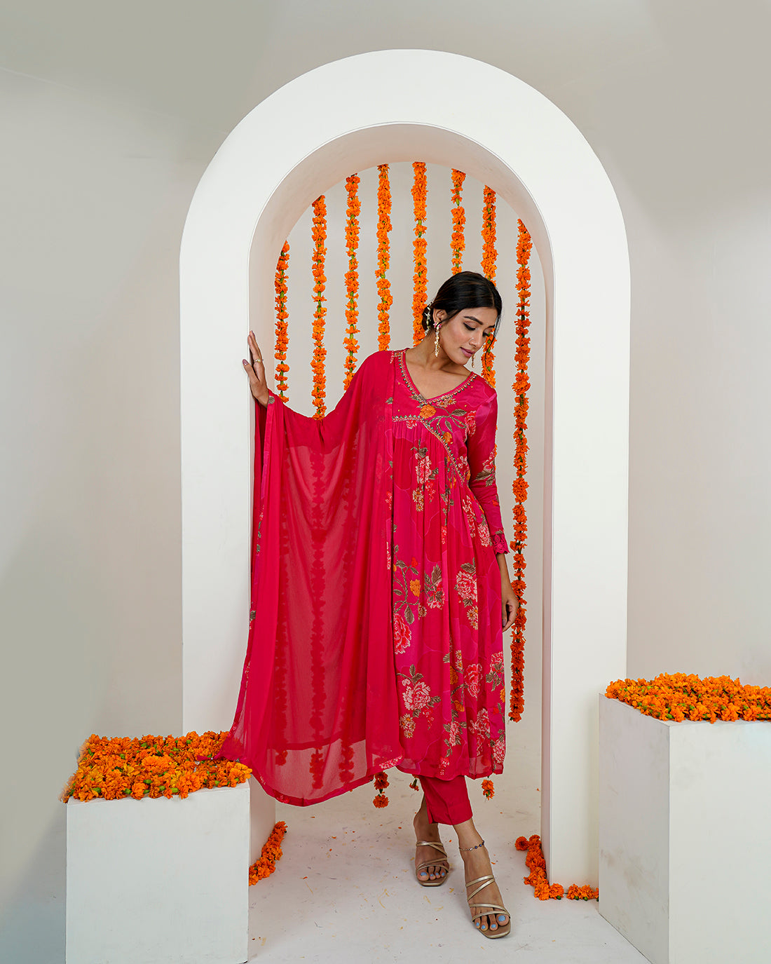 Rani floral alia-cut suit set – Kamodinee