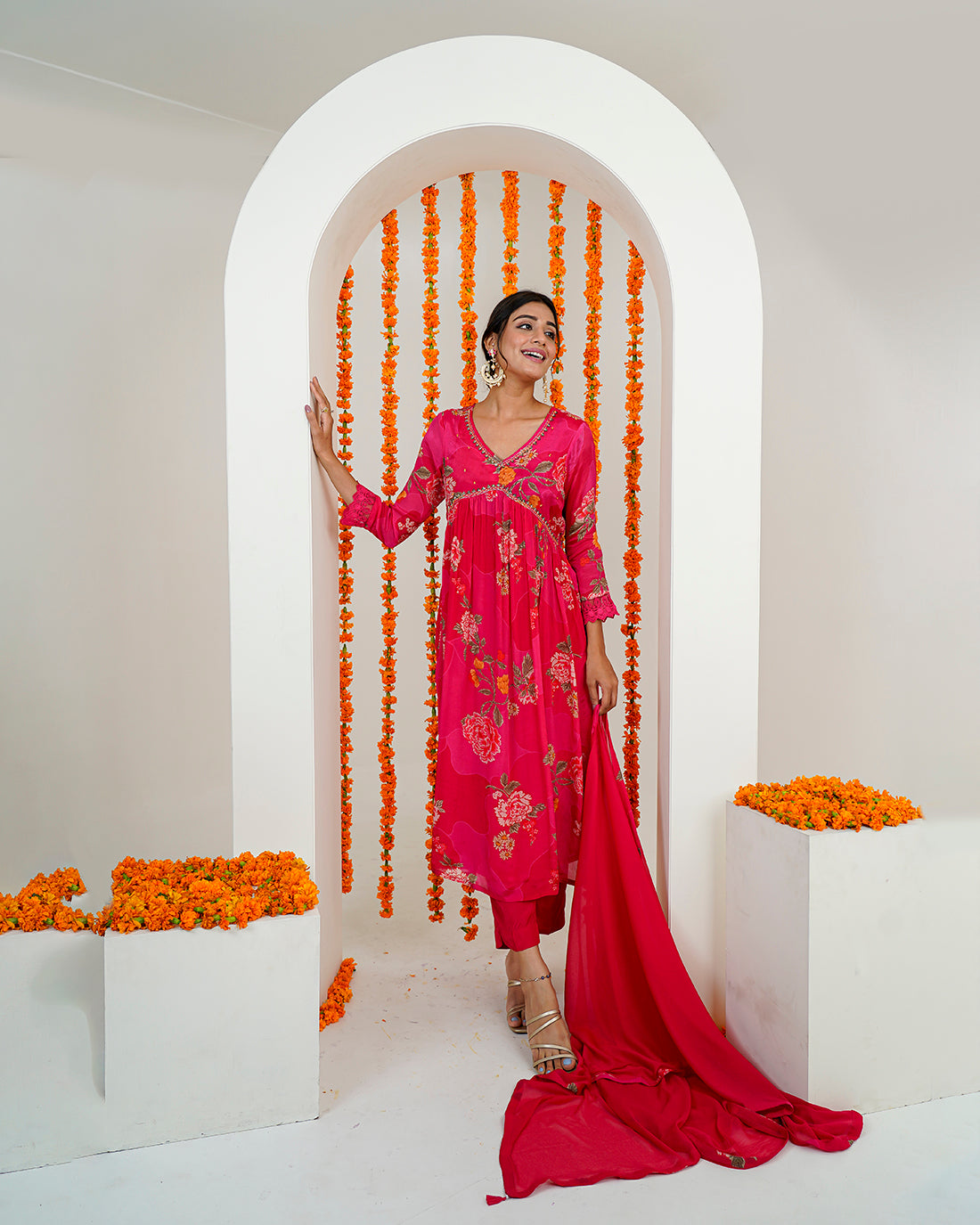 Rani floral alia-cut suit set – Kamodinee